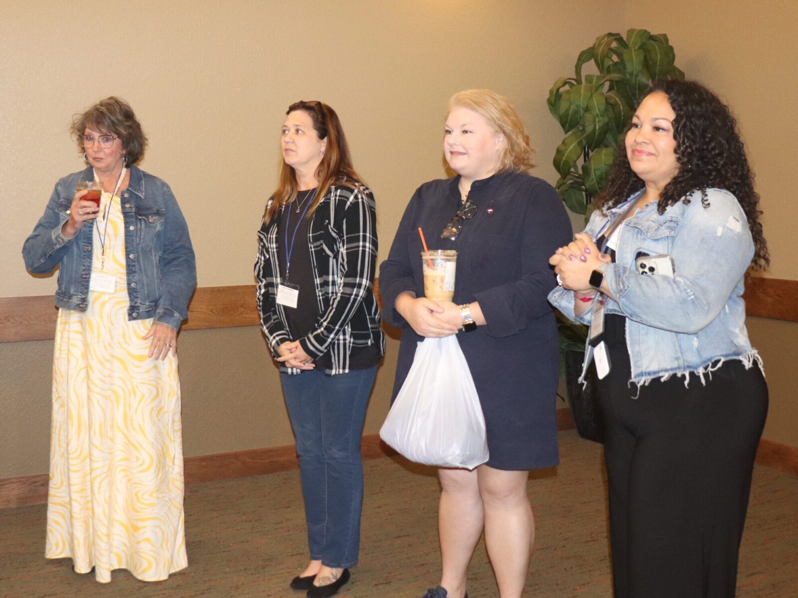 GALLERY OF PICTURES FROM THE NCRLCA CONVENTION FLOOR | NCRLCA : NCRLCA